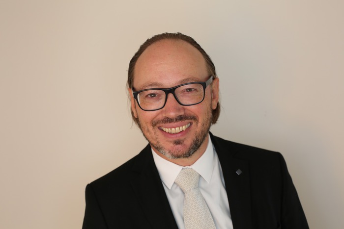 Thomas Ingenbleek :: mhzplus